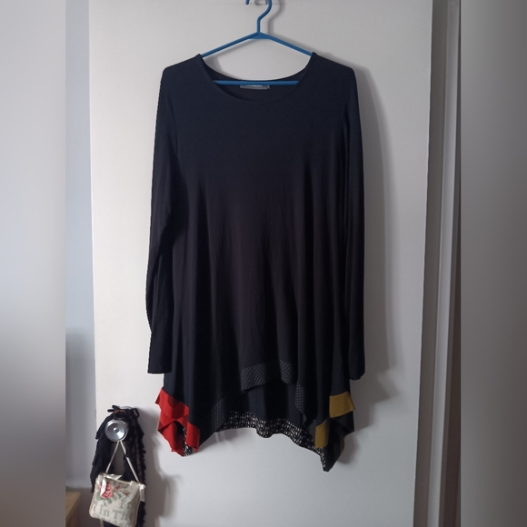 Alembika | Tops | Alembika Black Stretch Viscose Multicolor Hem Tunic 3 ...